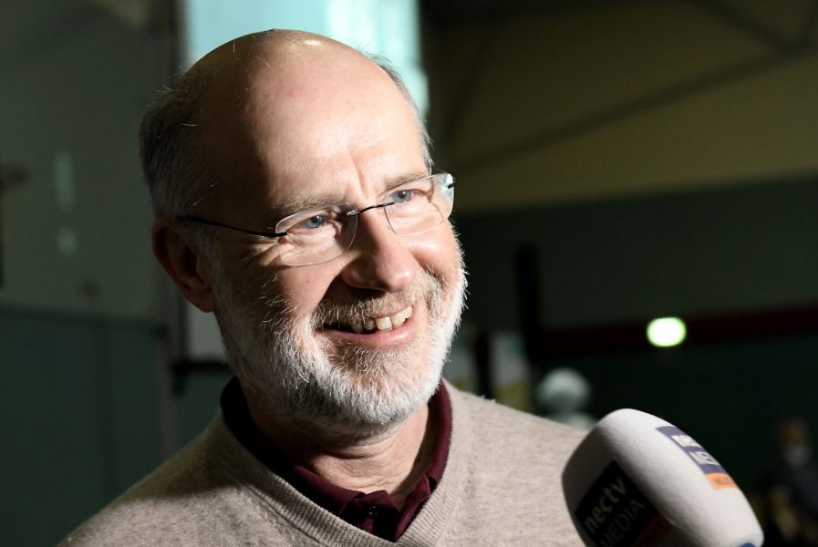 Prof. Dr. Harald Lesch: Sein erster Eintrag in ein Goldenes Buch › mein ...